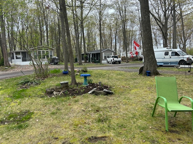 SPACIOUS 1 BEDROOM WITH DEN- LARGE SITE- Site #250, 2012 Northlander ...